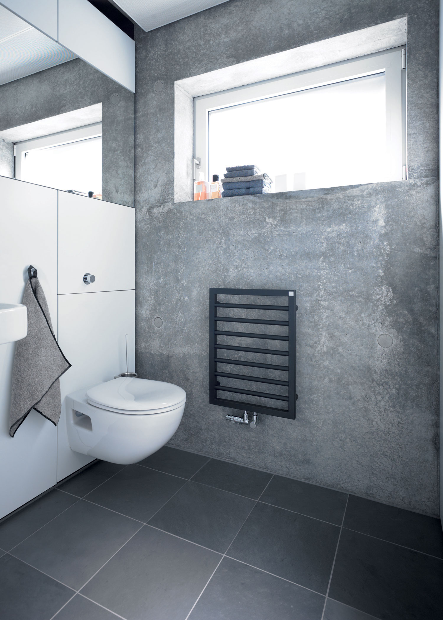 Zehnder Subway Designer Heated Towel Rail